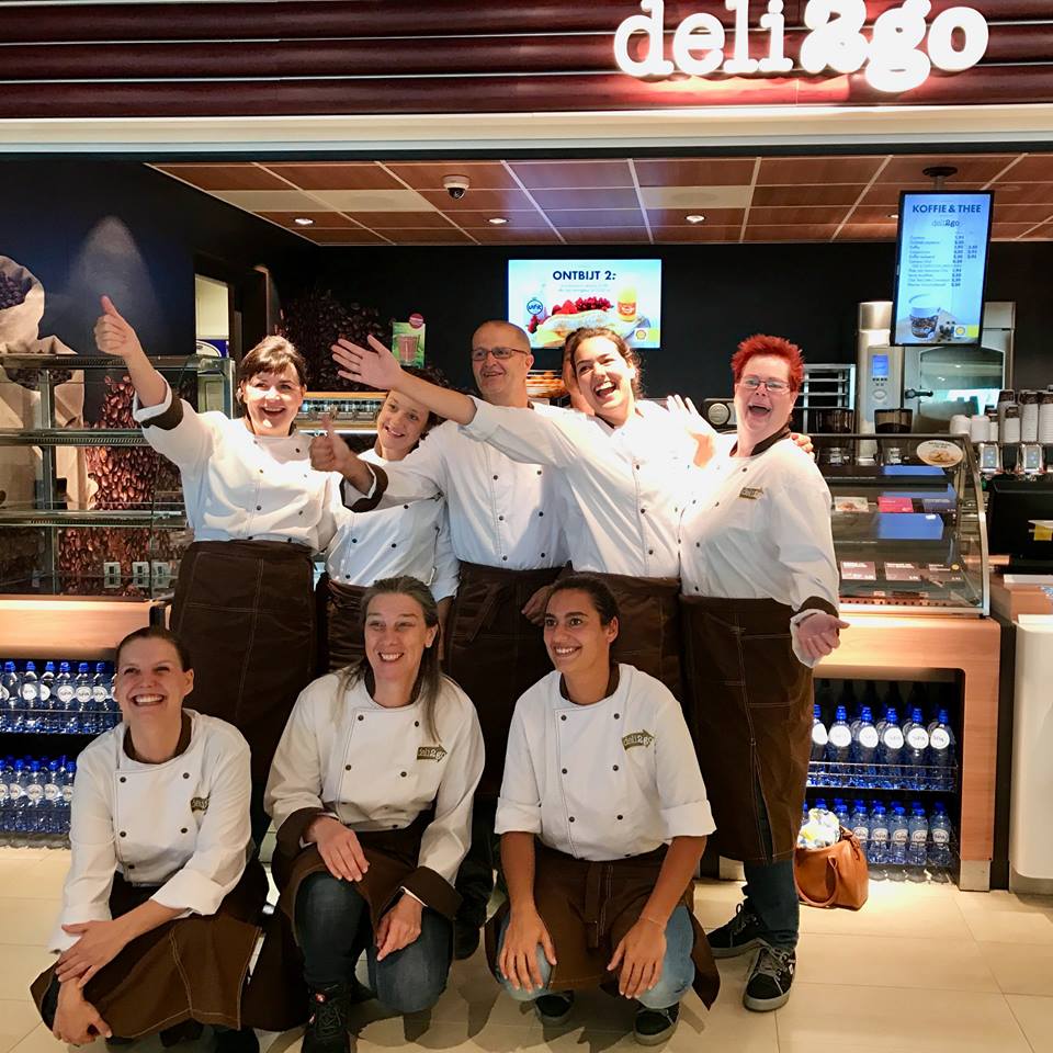 Shell opent tankstation Peulwijk Oost met Deli2go en Starbucks